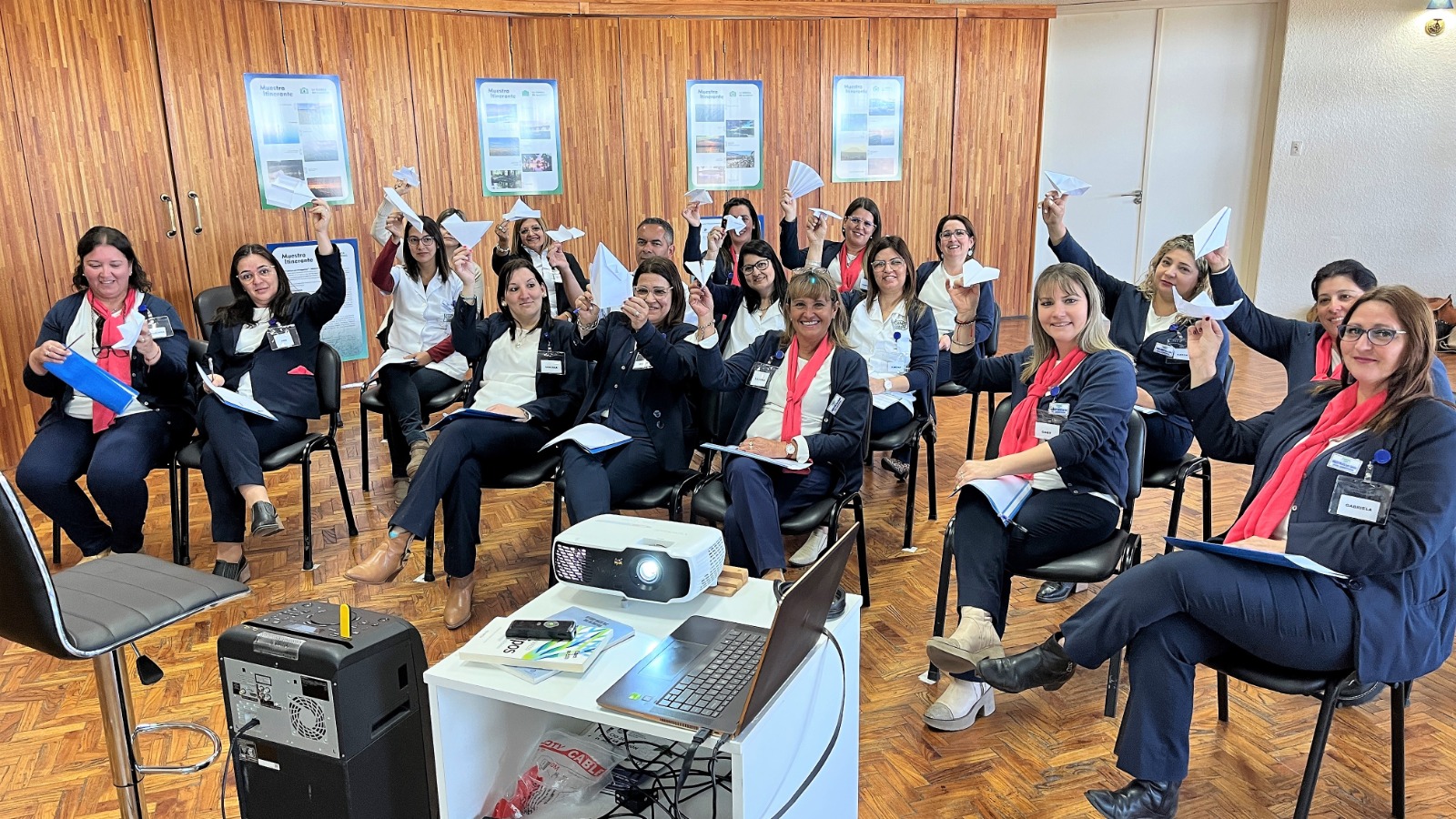 CAMCEL de Melo en capacitación a su equipo para sus usuarios - Equipos ...